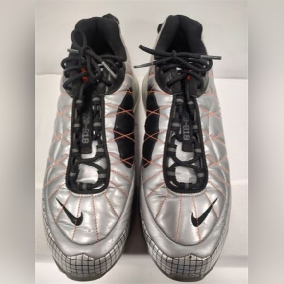 Nike | Shoes | Nike Metallic Silver Air Max 72 Mens 3 | Poshmark